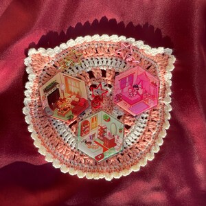 Alien Stage Isometric Room Epoxy Keychain Ivantill Hyunaluka Mizisua - Etsy