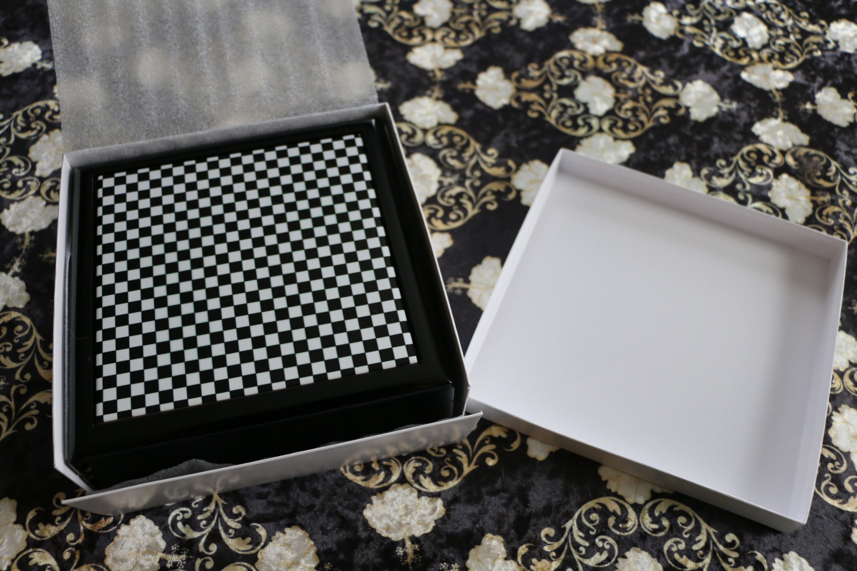 Elegant Man's Keepsake Box , Sophisticated Present for Him, Black and ...