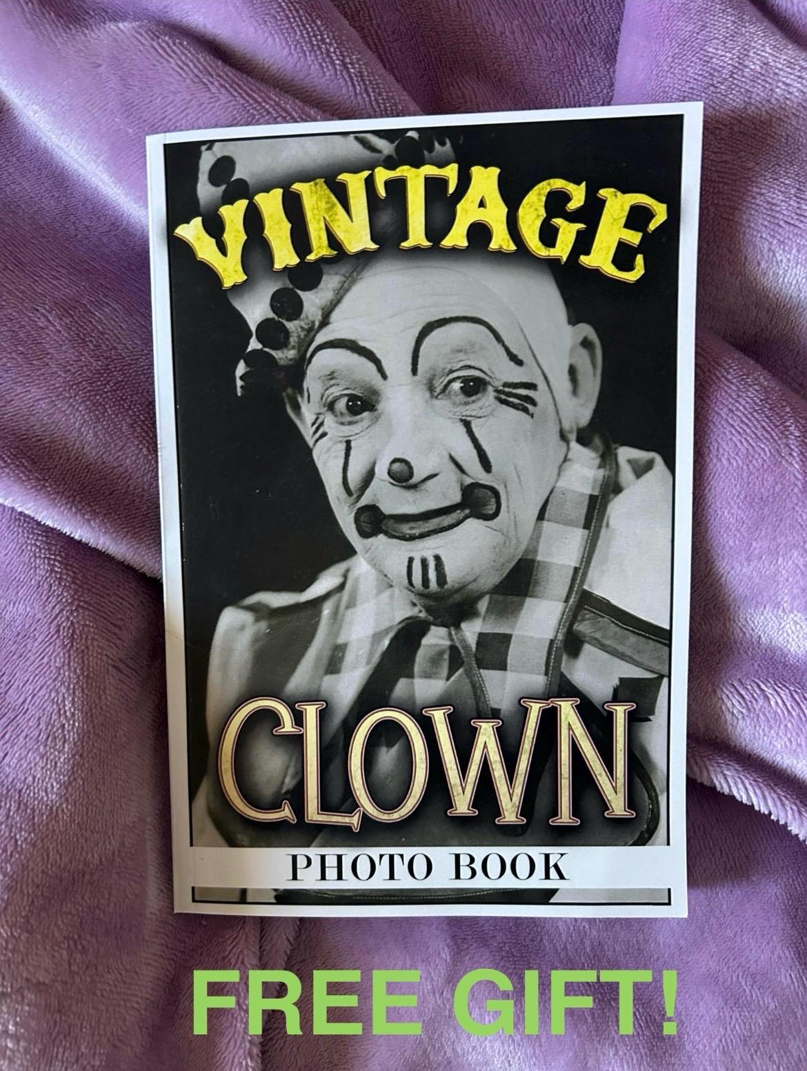 Colorful Clown Cyclops Saint Fun Portrait Modern 3D Wall Art Paint With ...