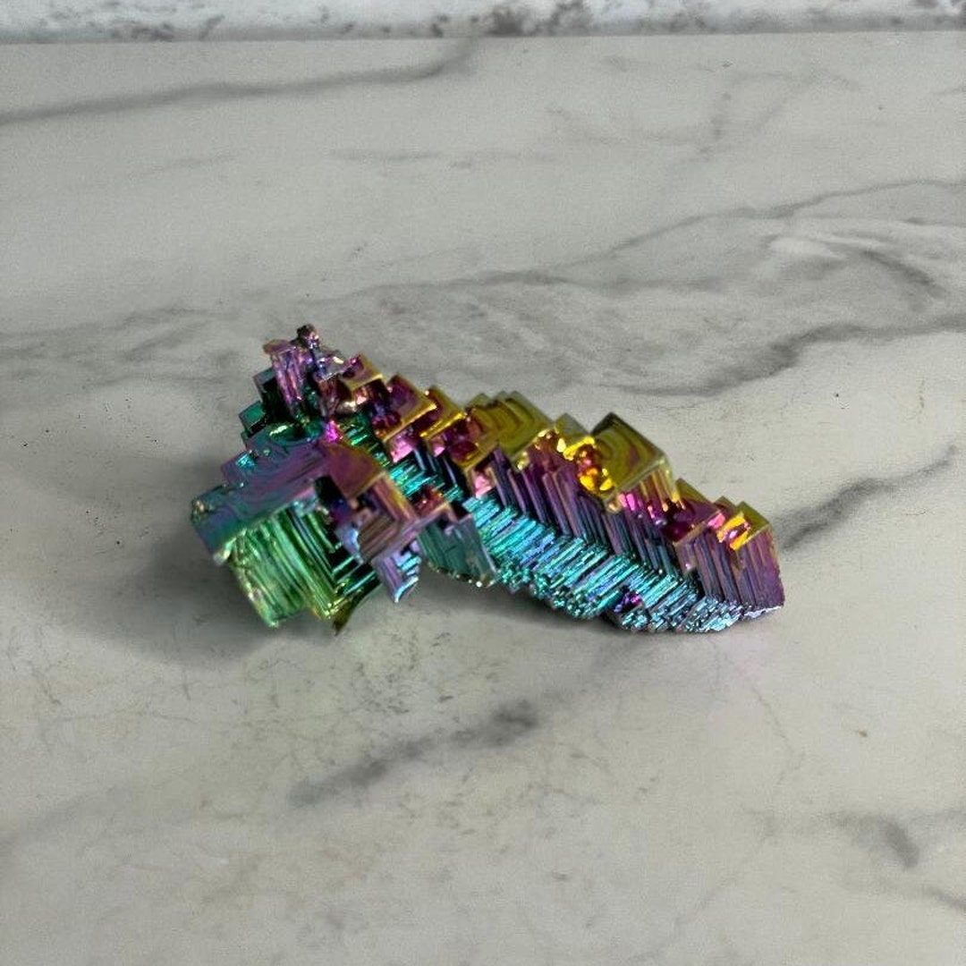Bismuth Specimen for Visualization / Meditation Altar / Shamanic ...