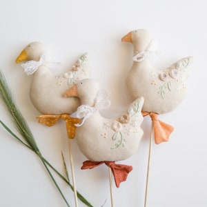Tea Dyed Fabric Ducks on A Poke Stick, Handmade Primitive Ducks for ...