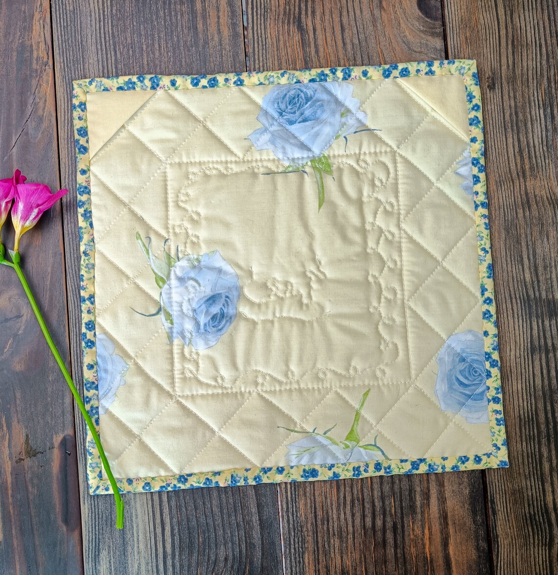 Mini Quilt Wall Hanging Spring Decor, Hand Embroidered Farmhouse Panel ...