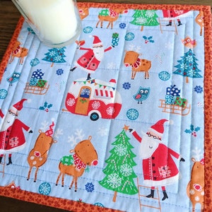 Fall Quilted Table Topper, Quilted Square Table Runner, Farmhouse Mini ...