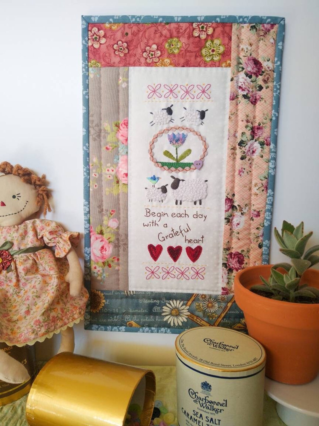 Wall Quilt Hand Embroidered grateful Heart Small Patchwork Wall Hanging ...
