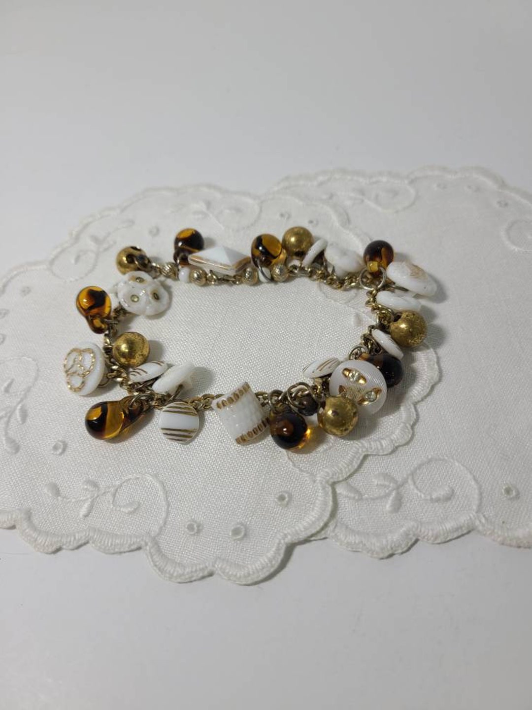 White & Gold Toned Vintage Button Bracelet. Slip on Button Bracelet. - Etsy