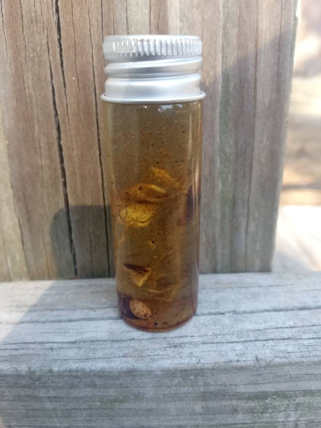 Commanding Oil - Etsy