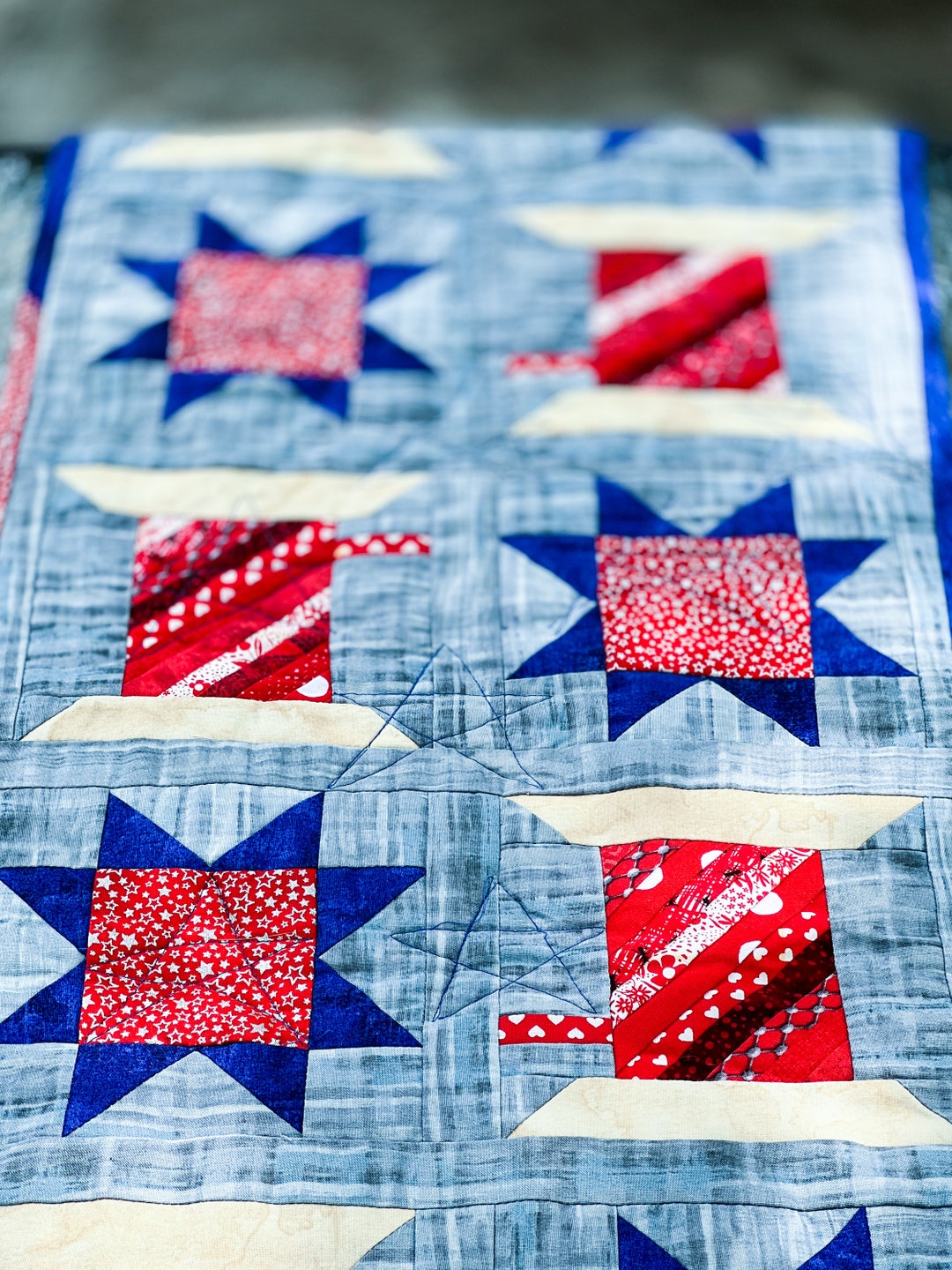 Spool and Stars Table Runner Pattern - Etsy