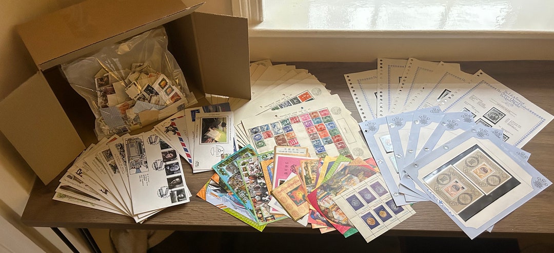 Stamp Collector Sorting Box - Mixed World Stamps, Leaves and Covers ...