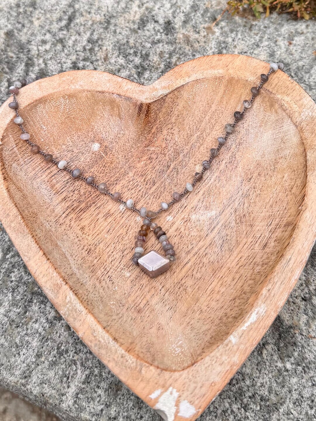 Botswana Agate and Chocolate Moonstone Necklace - Etsy UK