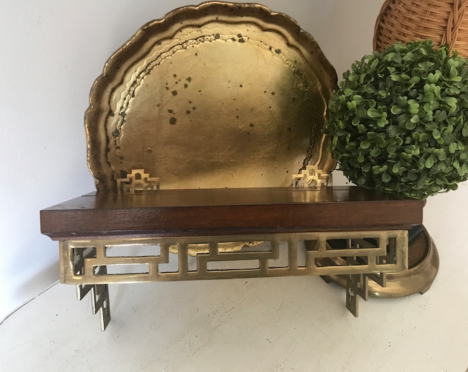 Vintage Chinese Chippendale Wall Shelf - Vintage Chinoiserie Display ...