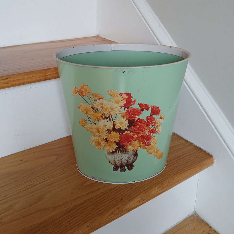 Vintage Trash Can - Etsy