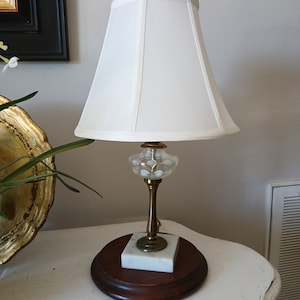 Fenton White Opalescent Coin Dot Lamp Antique Fenton Lamp With Shade ...