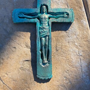 Jesus’ Unfinished Work Crucifix Cross - Etsy