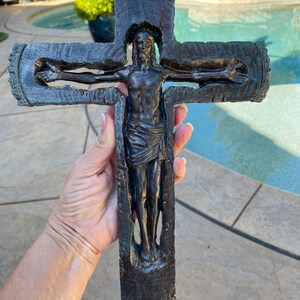 Jesus’ Unfinished Work Crucifix Cross - Etsy