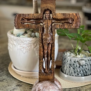 Jesus’ Unfinished Work Crucifix Cross - Etsy