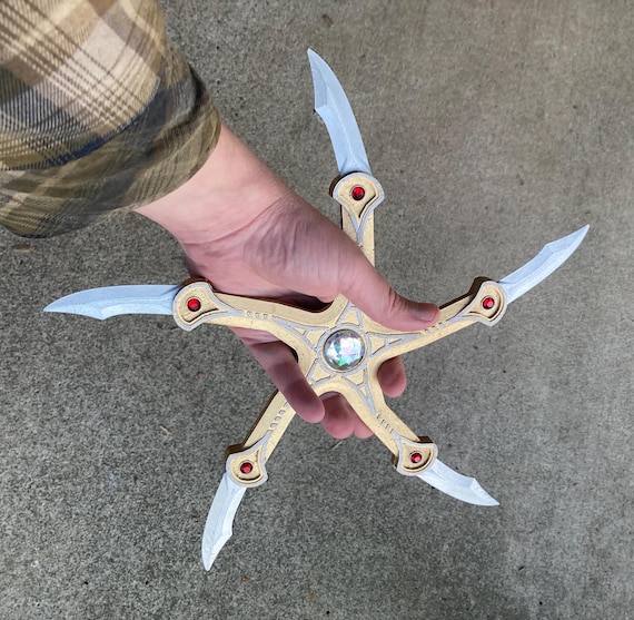 Throwing Glaive Glaive With Stand From The Movie Krull Etsy