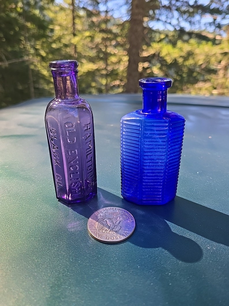 Beautiful 1890s Amethyst Purple Paneled Hamilton's Old English Black ...