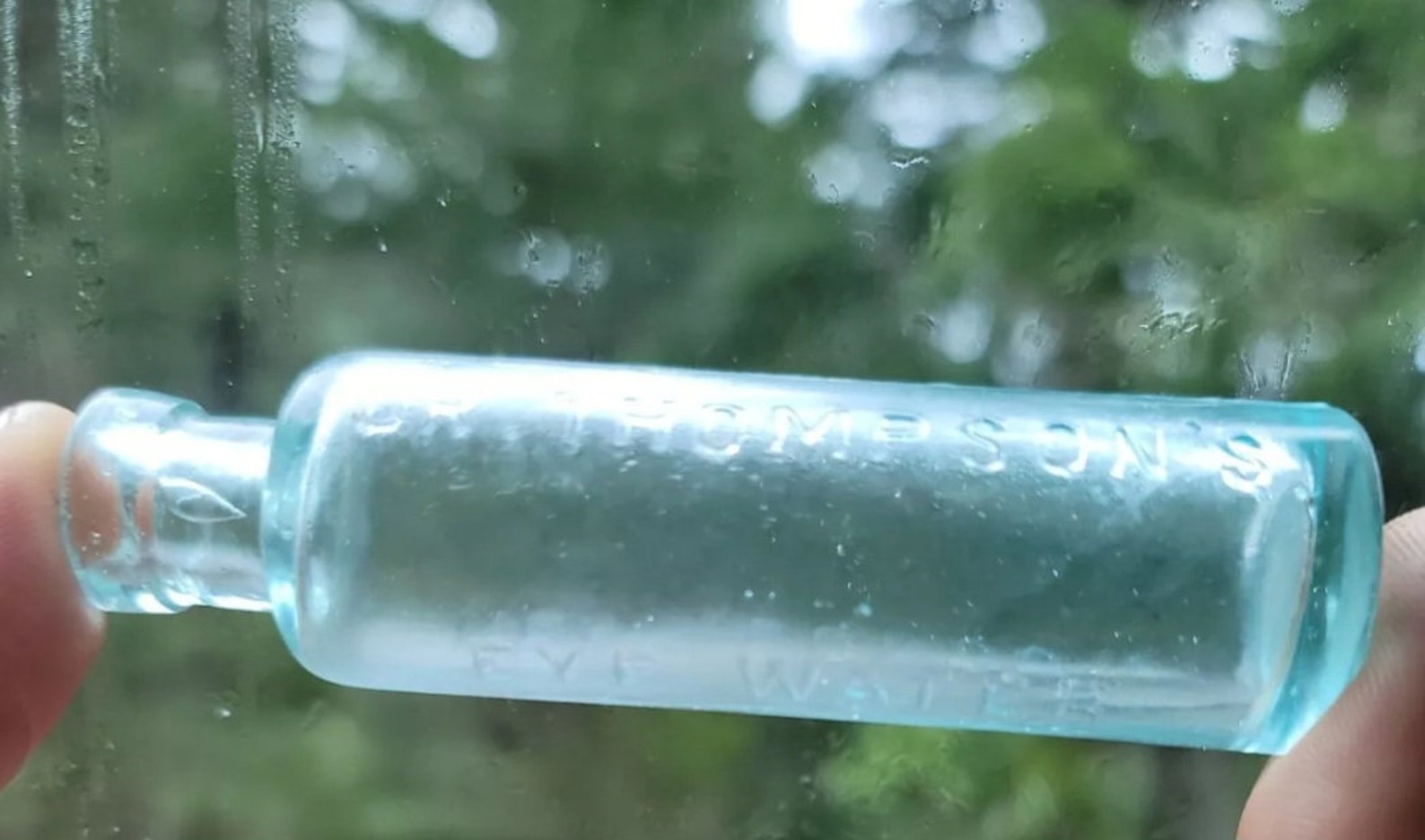 Neat Old New London Connecticut Dr. Thompson's Bottle! Antique Aqua CT ...