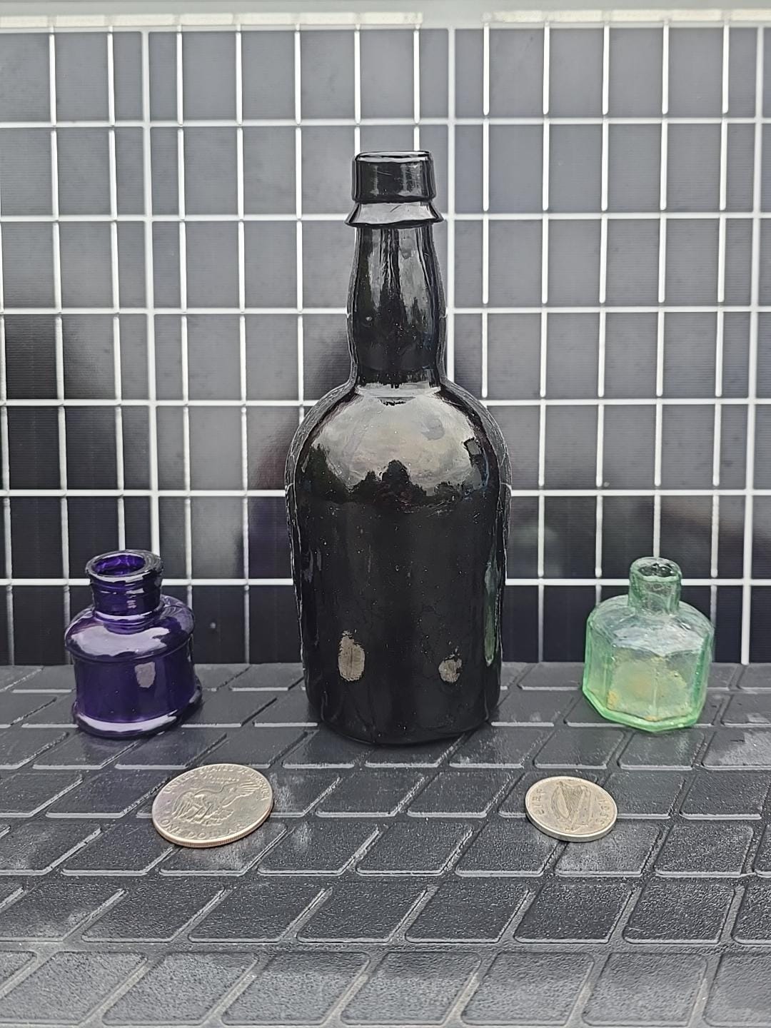 1820s Top Hat Blackglass RUM Bottle!one Primitive Antique Liquor Bottle ...