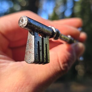 Big 1700s French Iron Gate Key! 1 Large Burgundy France Castle Key! - Etsy