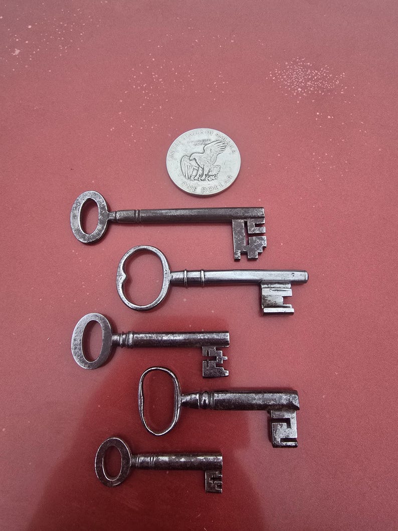 1 Stout Old English Chest Key! 1800s Furniture Lock Key! - Etsy