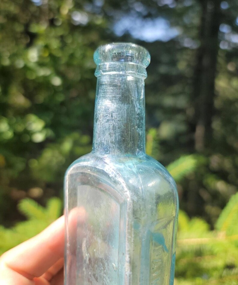 Beautiful Old Pain Killer Remedy Bottle! 1890's Deep Aqua Davis ...
