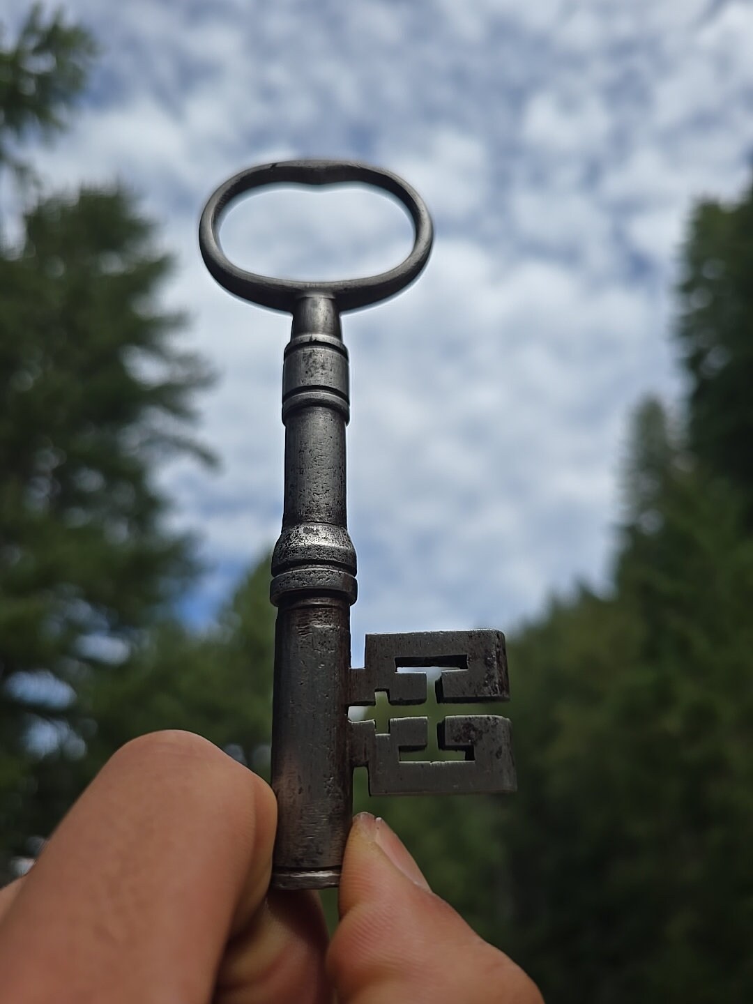 Giant Majestic Large Castle Key!antique Thick Iron Gate Key. Almost 6 ...