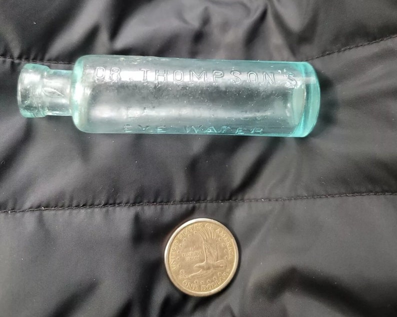 Neat Old New London Connecticut Dr. Thompson's Bottle! Antique Aqua CT ...