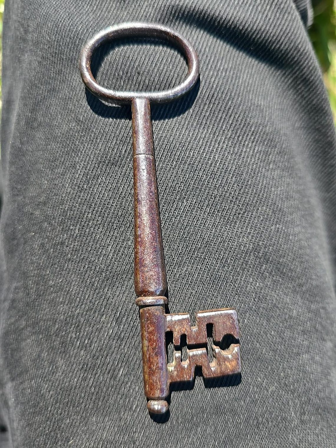 1 Beautiful Old English Iron Gate Key! Intriguing Antique UK Chest ...
