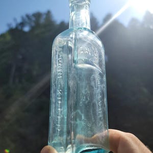 Beautiful Old Pain Killer Remedy Bottle! 1890's Deep Aqua Davis ...