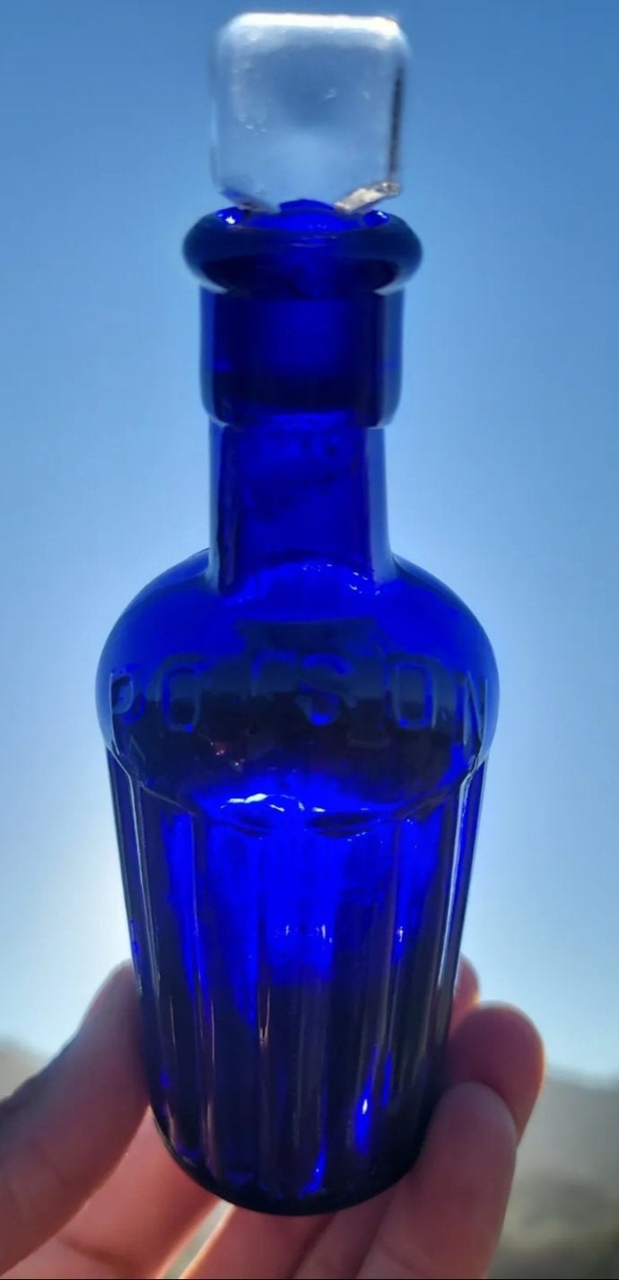 Remarkable Old Deep Cobalt POISON BOTTLE ANTIQUE Blue Poison With Label ...