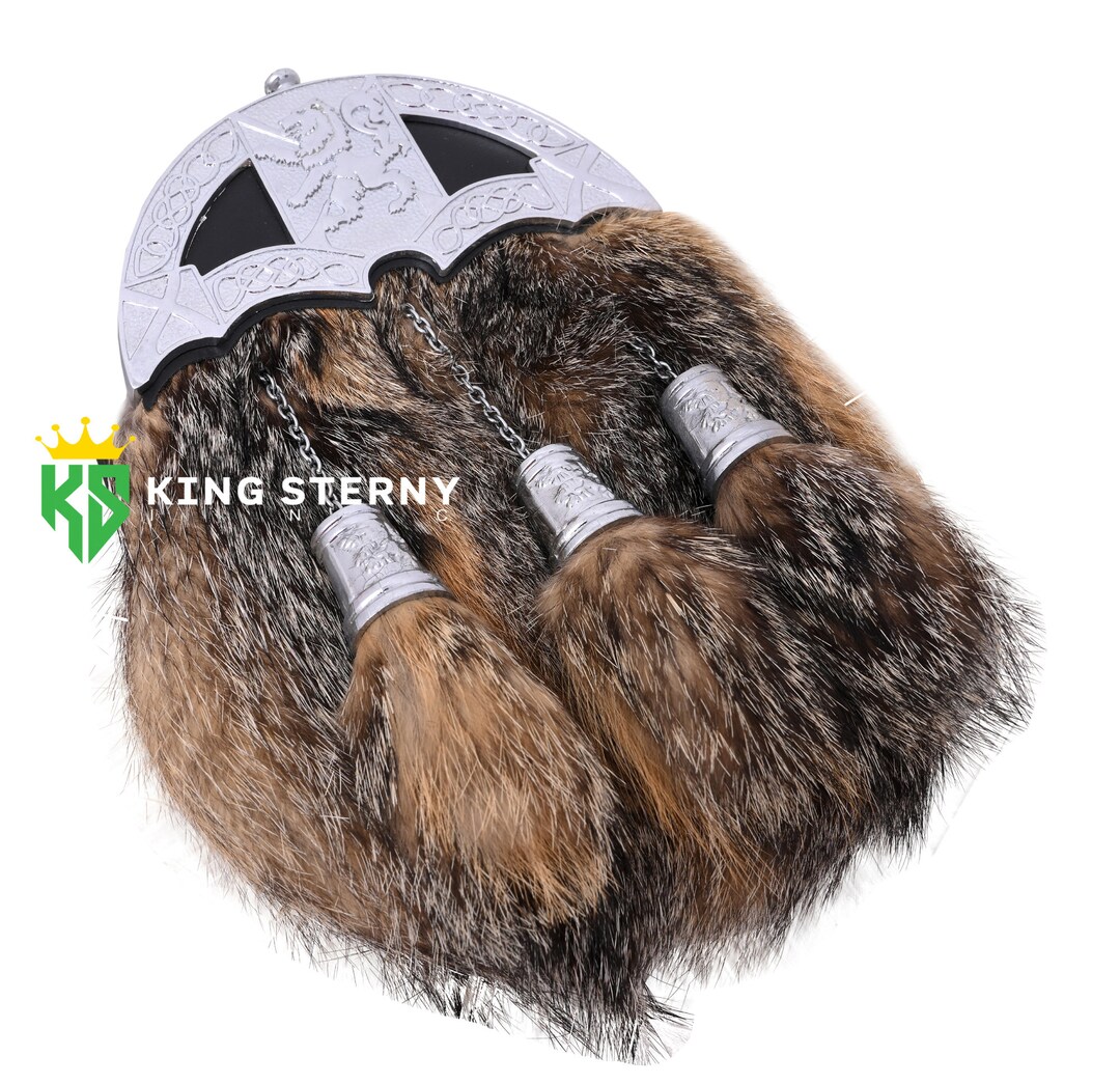 Men's and Women's Scottish Full Dress Fox Fur Leather Kilt Sporran Lion ...