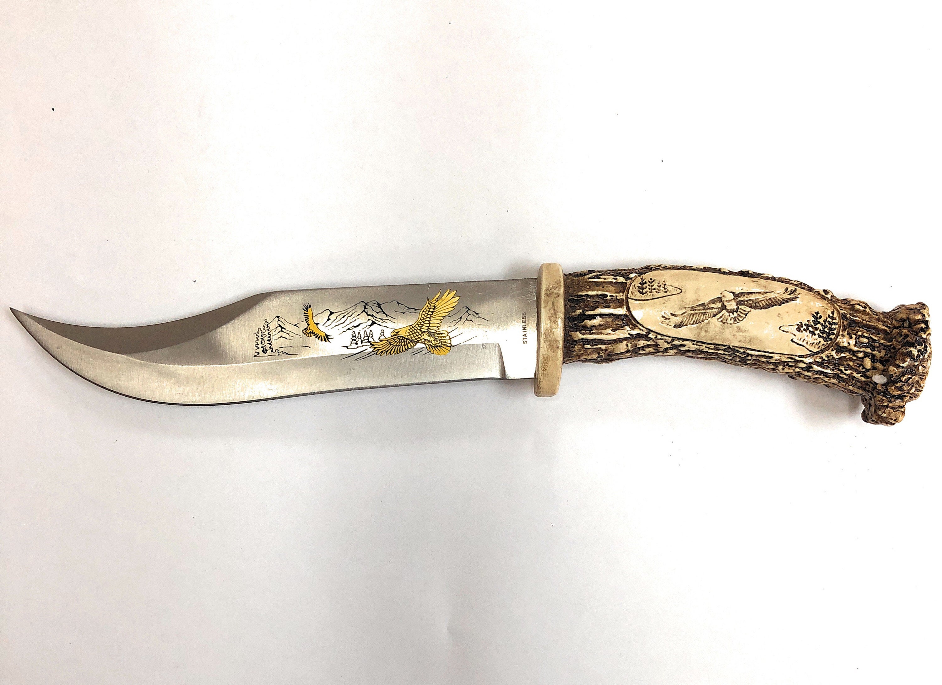 EAGLE Fantasy Hunting Knife With Polynesian Deer Antler Stand - Etsy