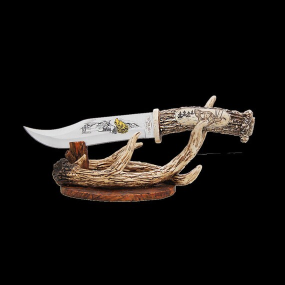 WOLF Fantasy Hunting Knife With Polynesian Deer Antler Stand | Etsy