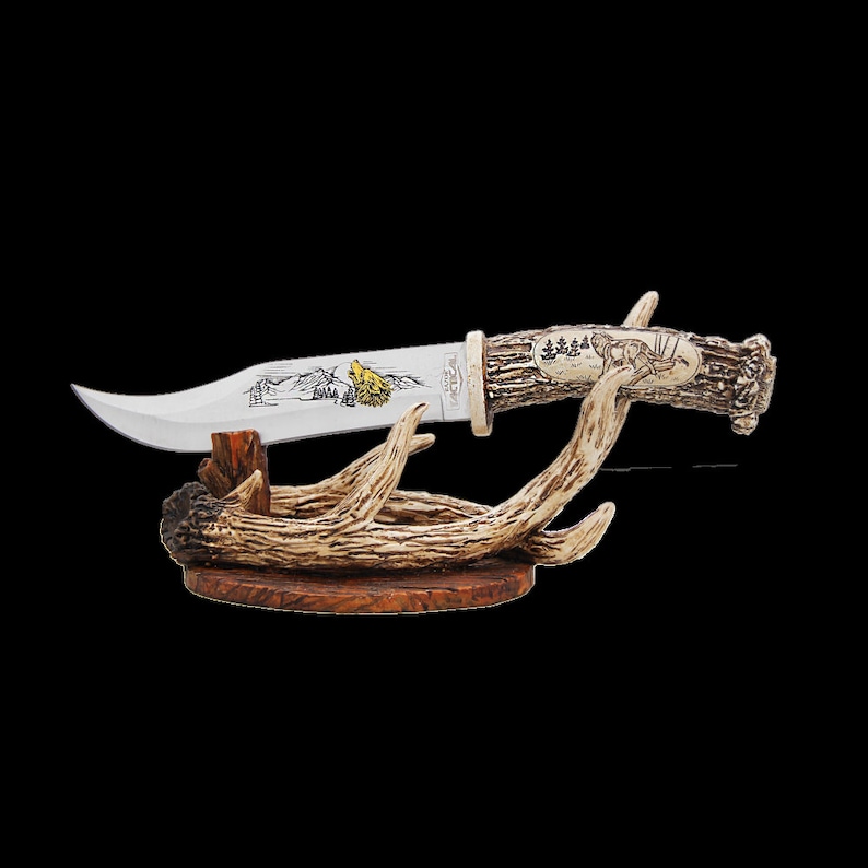 WOLF Fantasy Hunting Knife With Polynesian Deer Antler Stand - Etsy