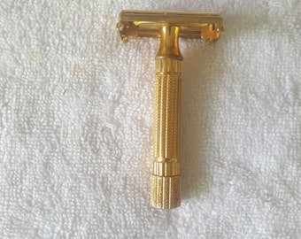 1947 Gillette ARISTOCRAT Vintage Safety Razor Set in Case - Etsy