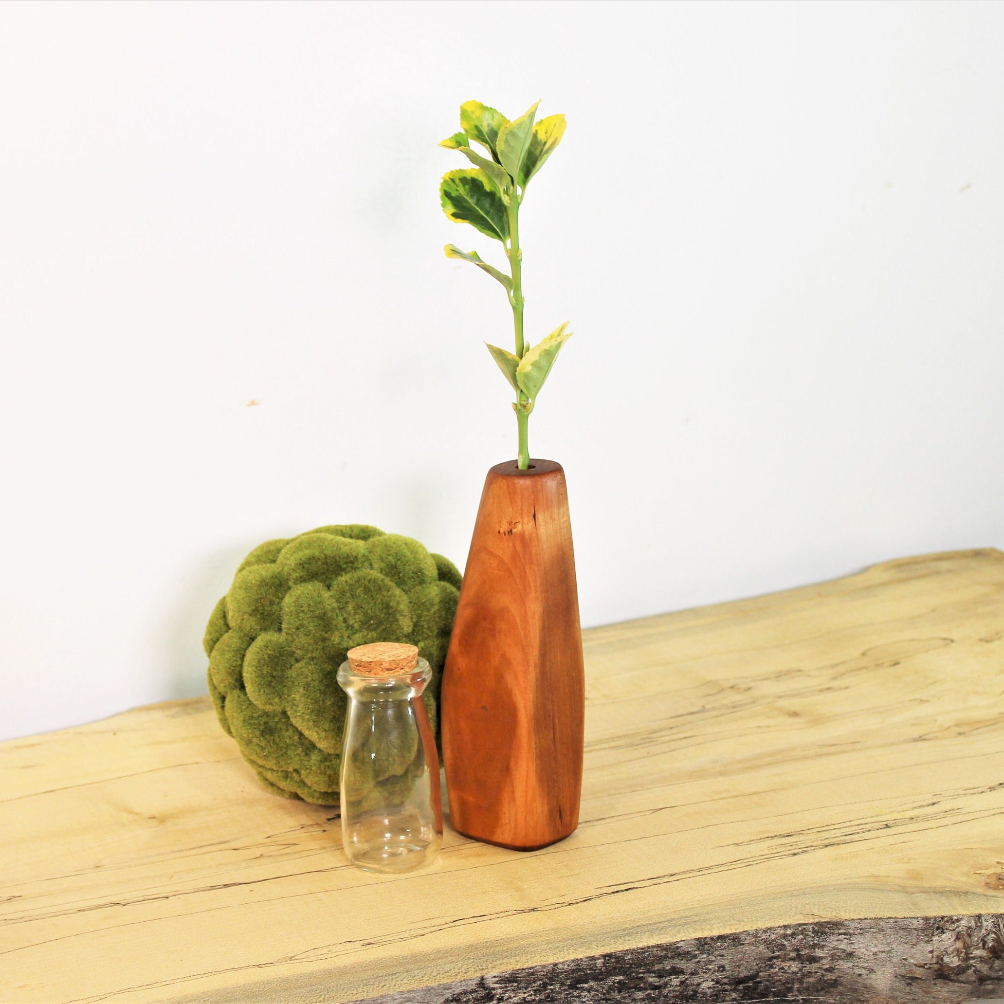 Bud Vase Sculpted From Cherry Wood Single Flower Stem Vase - Etsy