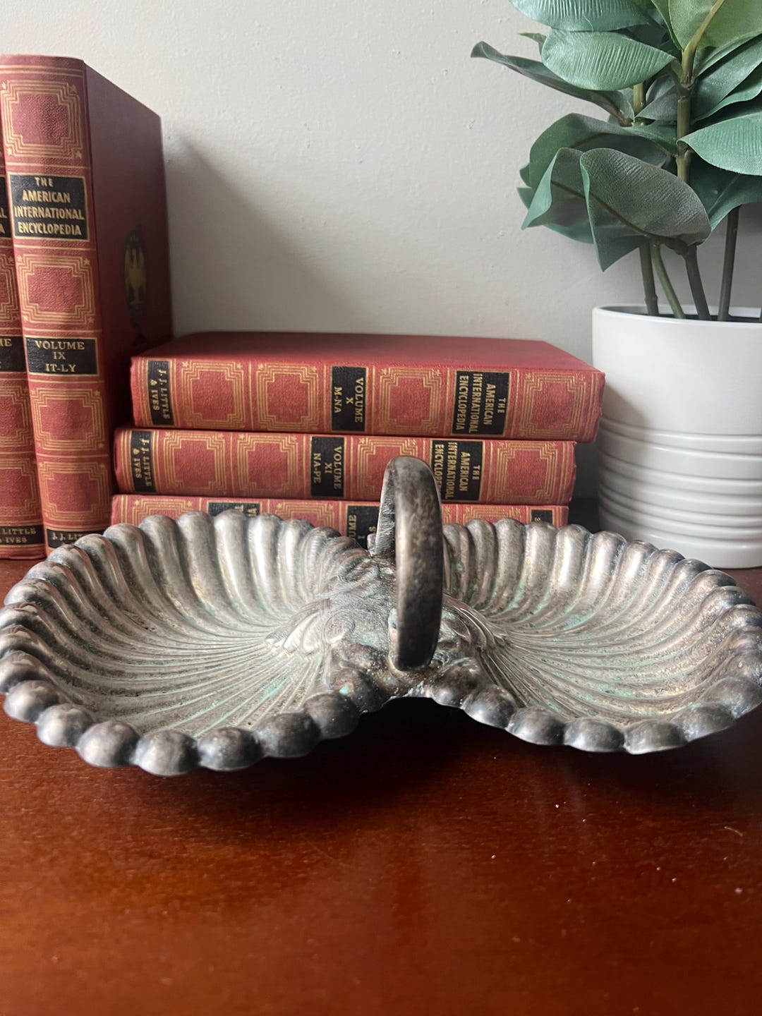 Vintage Silver-coated Seashell Dish With Handle MCM Clam Shell Tray - Etsy