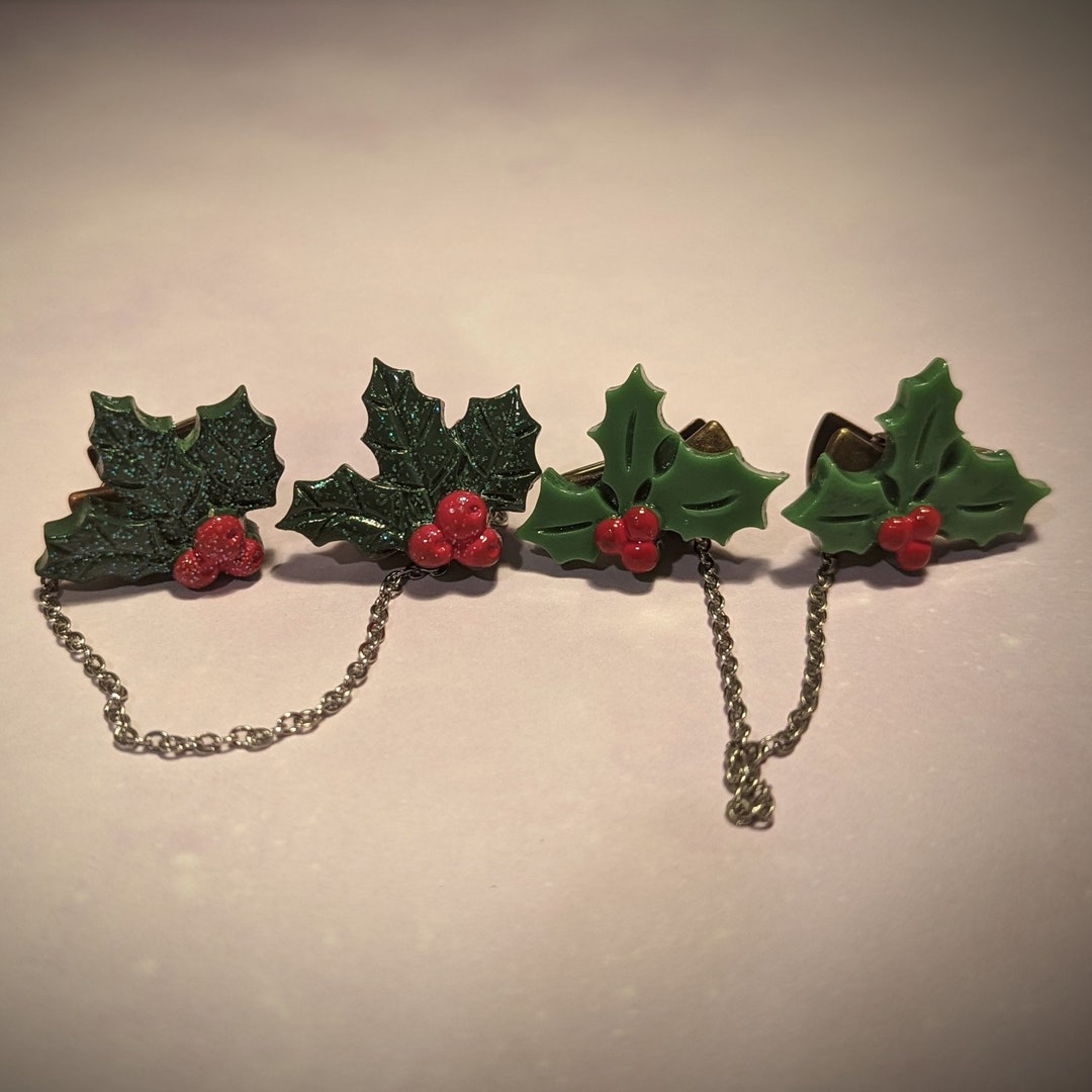 Holly Cardigan Clips / Sweater Chain / Sweater Clasp - Etsy