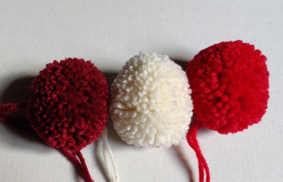 10 Pack of 100 Percent Pure Wool Pom Poms - Etsy UK