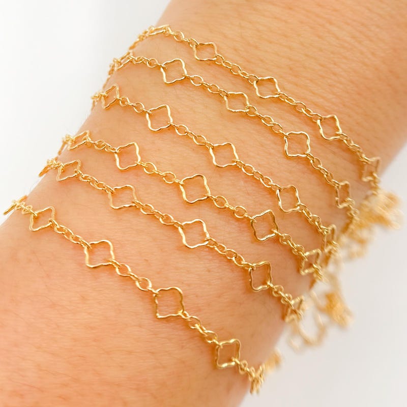 Clover Necklace - Etsy