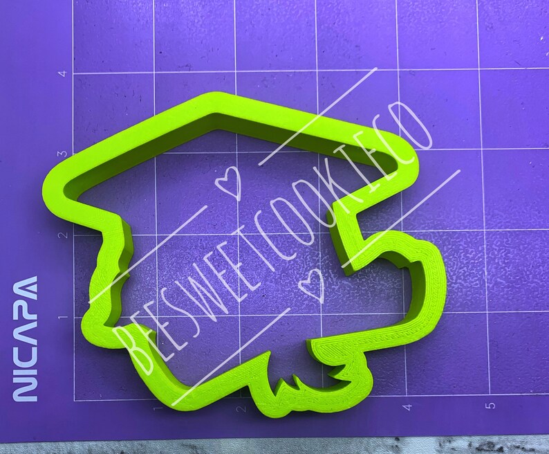 Grad Cap W/scroll Cookie Cutter - Etsy