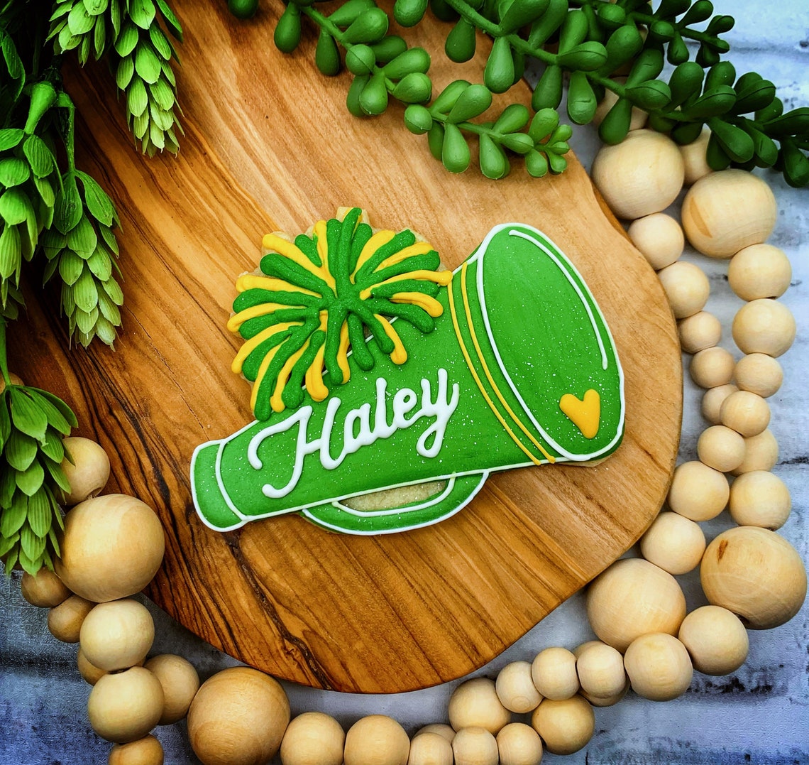 Cheer Megaphone & Pompom Cookie Cutter - Etsy