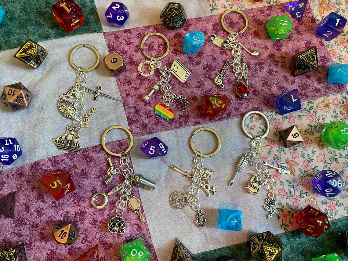 The Ball - A Handmade D20 Keychain - Etsy