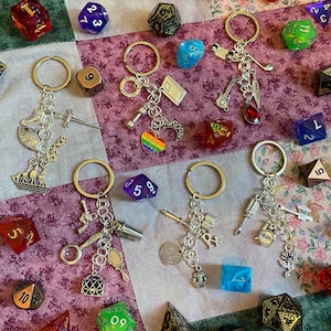 The Ball - A Handmade D20 Keychain - Etsy