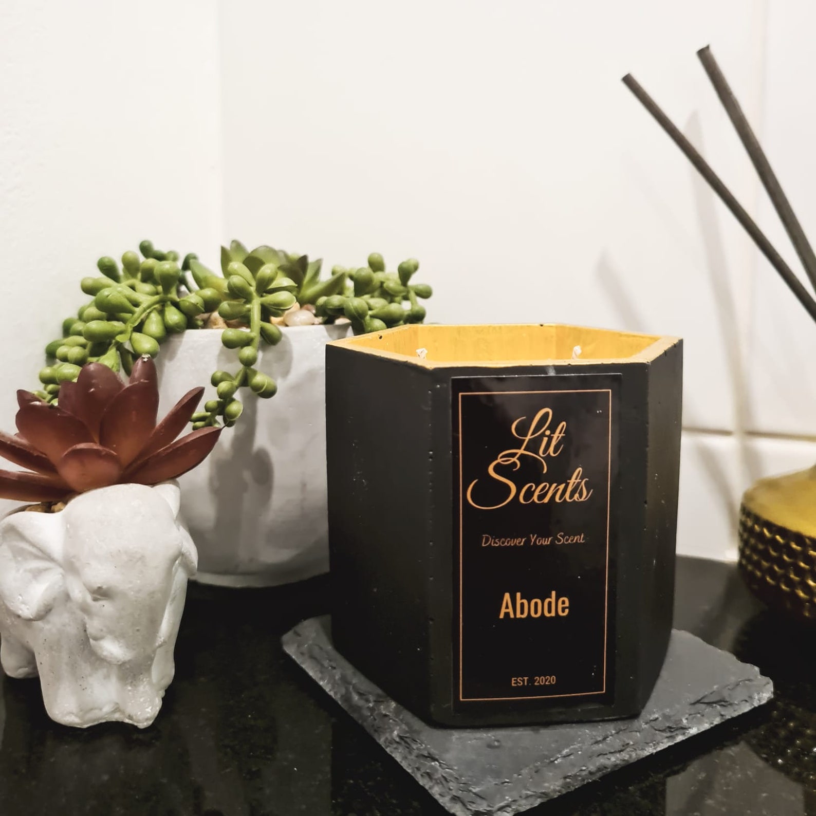 Lit Scents Ltd: Euphoria La Rosa Abode Scented Candle - Etsy