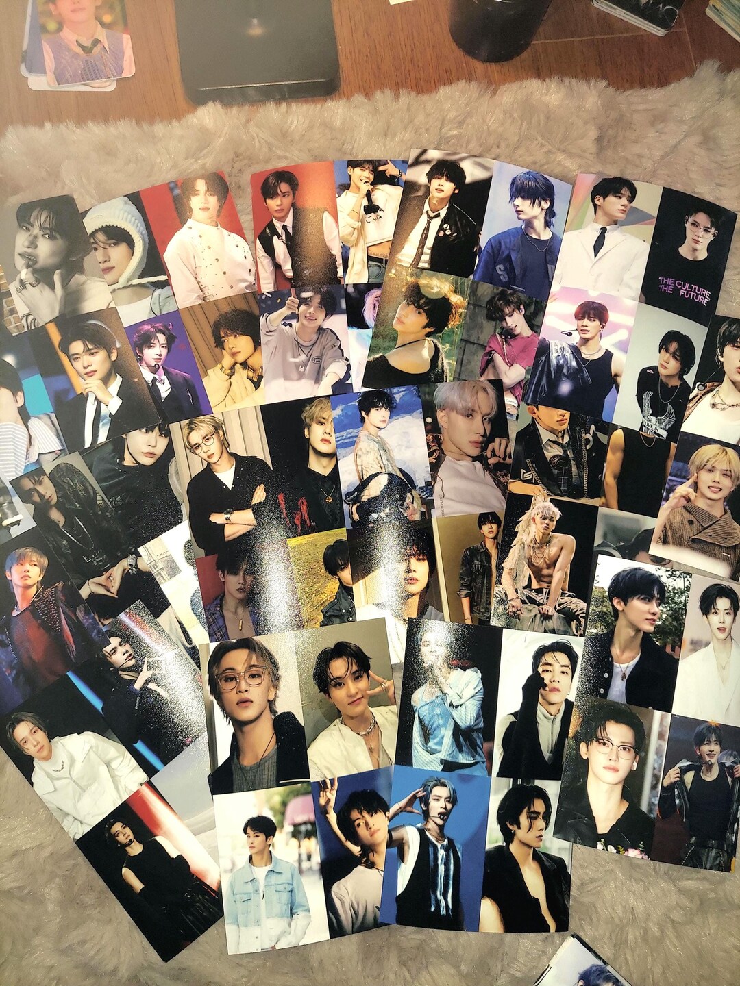 K-pop Photocard Packs | Official & Fanmade Options - Etsy