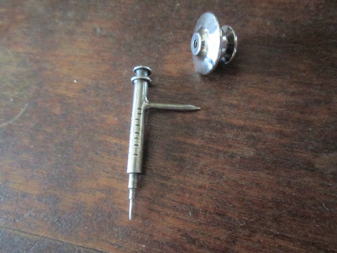 Sterling Silber Spritze Hypodermic Needle TACK Pin - Etsy.de