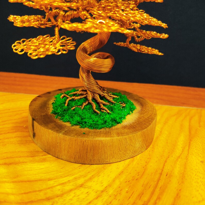Art Copper Wire Bonsai Tree Sculpture Have A Pleasant Aroma of ...