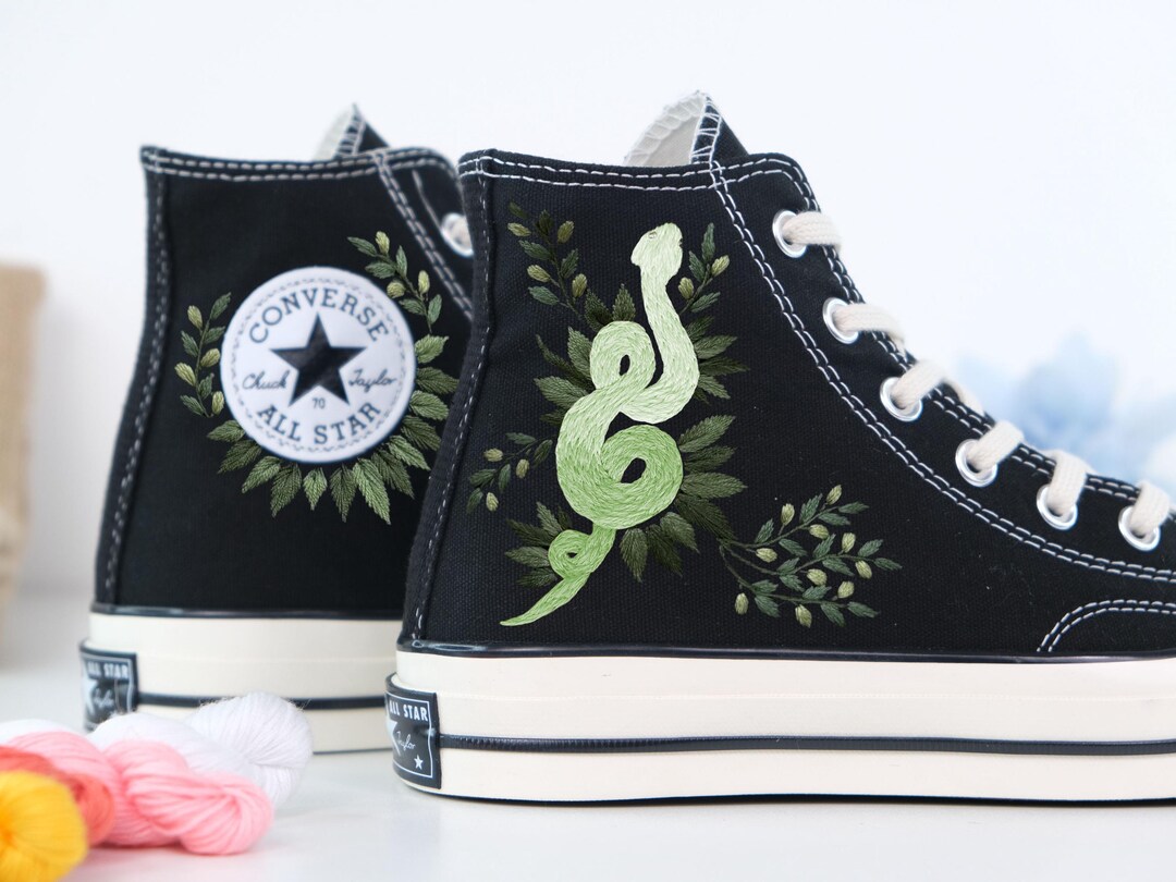 Custom Embroidered Converse High Tops Chuck Taylor 1970s/ Embroidered ...